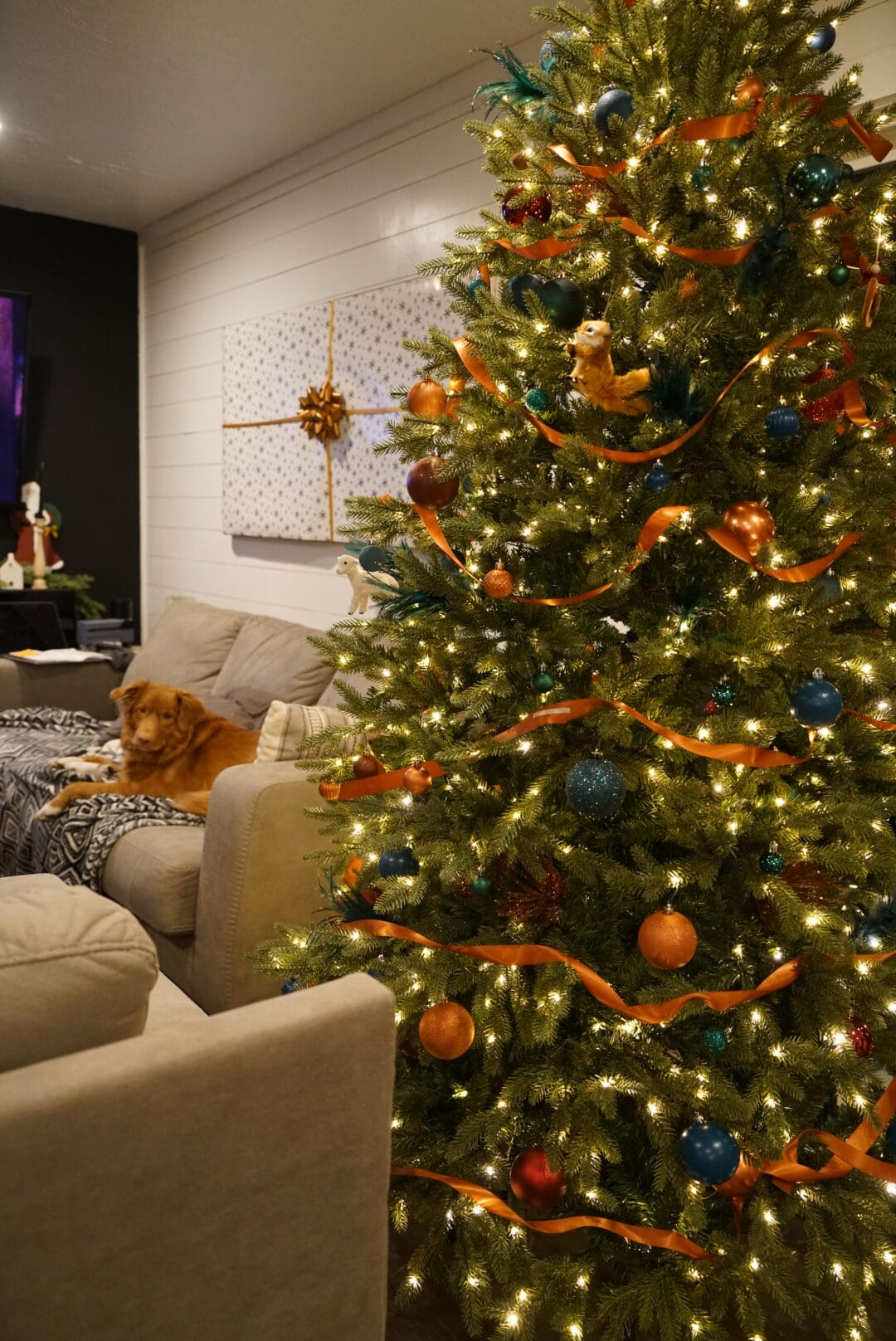 A Look Back at My 2021 Christmas Tree - DIY WITH DANIELLE